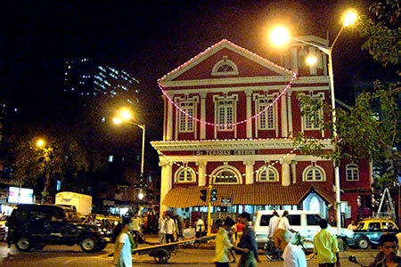 Mumbai, Nightlife. VIRTOURIST.COM MUMBAI