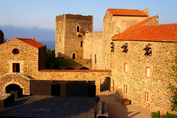 Collioure, inside the castle - VIRTOURIST.COM COTLLIURE